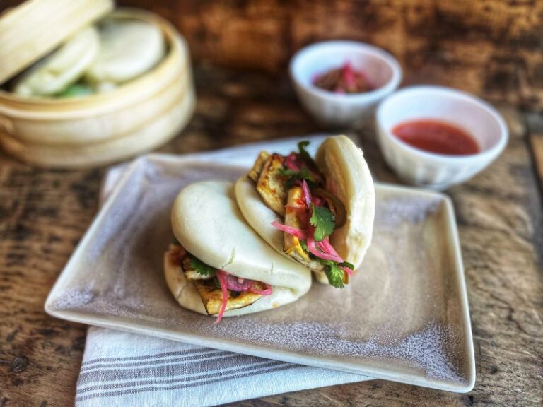 Sweet chili tofu bao buns with pickled vegetables - we eat. live. do. well